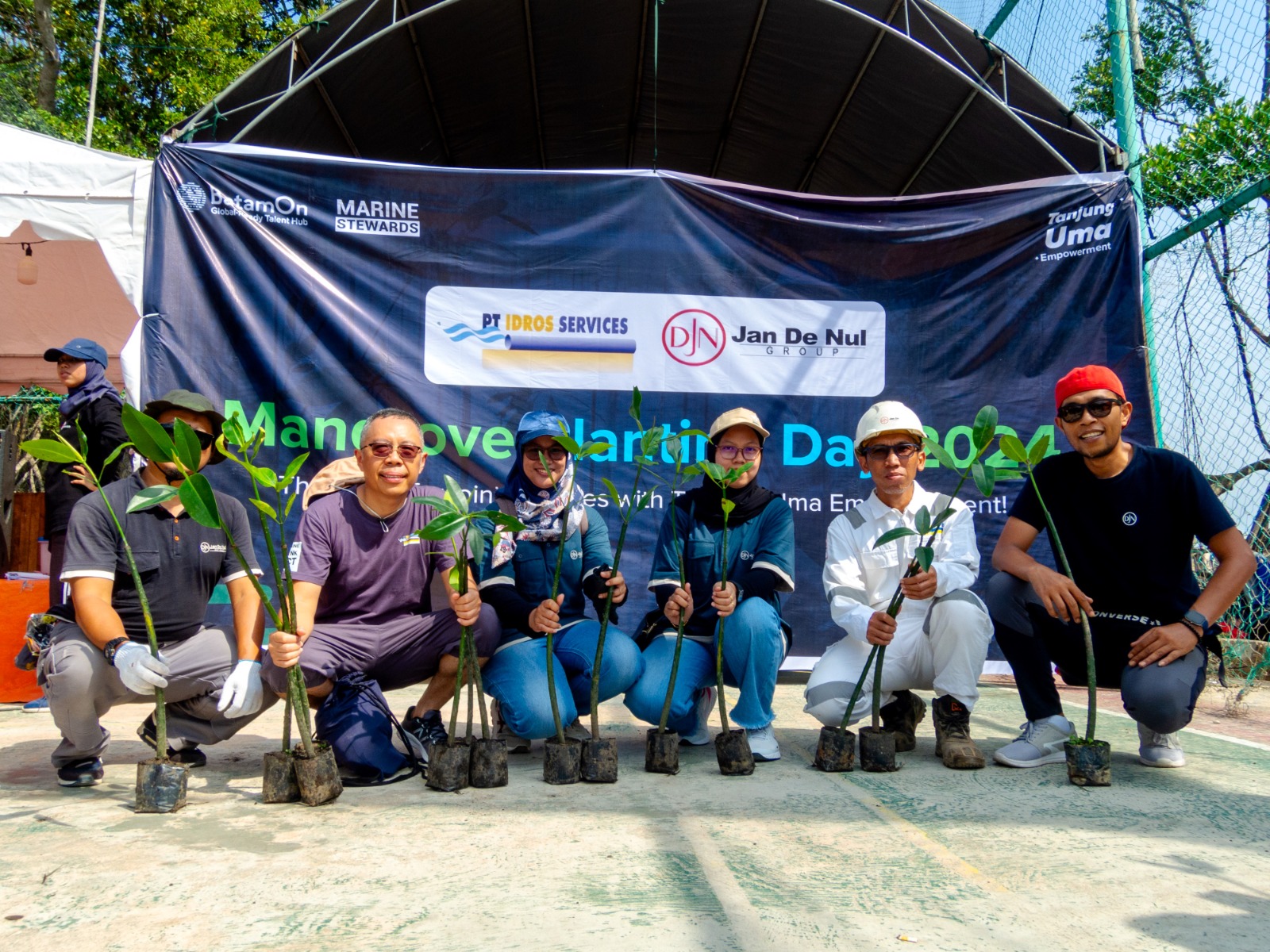 PT BatamOn Global Group and PT Idros Services Join Forces for World Mangrove Day in Batam - Best ...