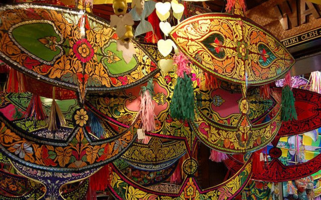 The Intricate Art of Wau: Preserving Malaysia’s Traditional Kite ...