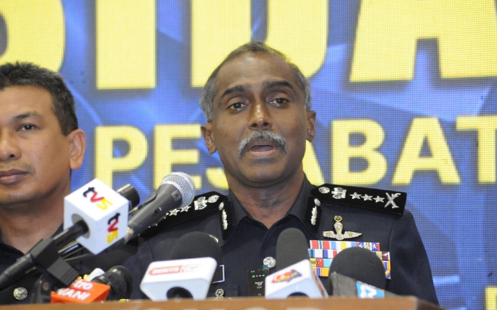 Malaysian Comedian Harith Iskander Under Police Investigation Over ‘Ham ...