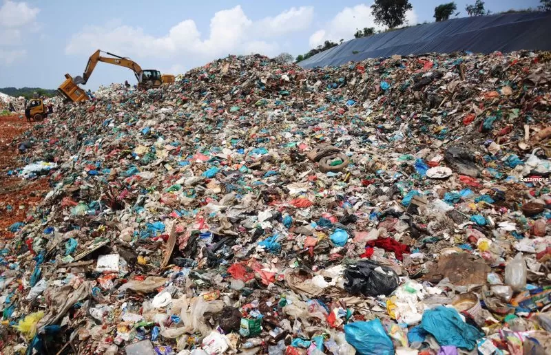 Batam’s Waste Crisis: Why Private Sector Involvement Is Essential ...